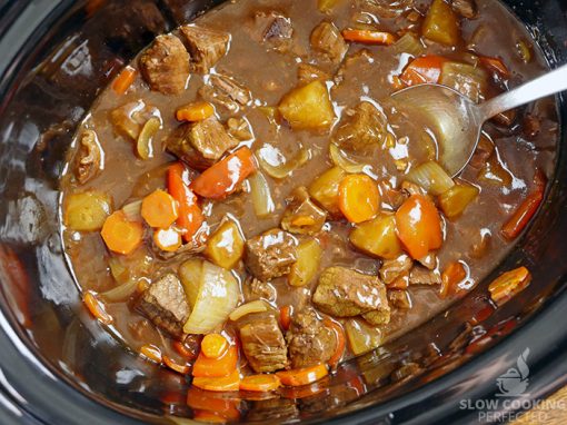 Slow Cooker Sweet and Sour Beef - Slow Cooking Perfected